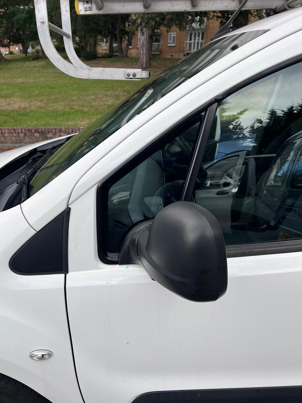 GCG - Car Window Glass Repair and Windscreen Replacement in London